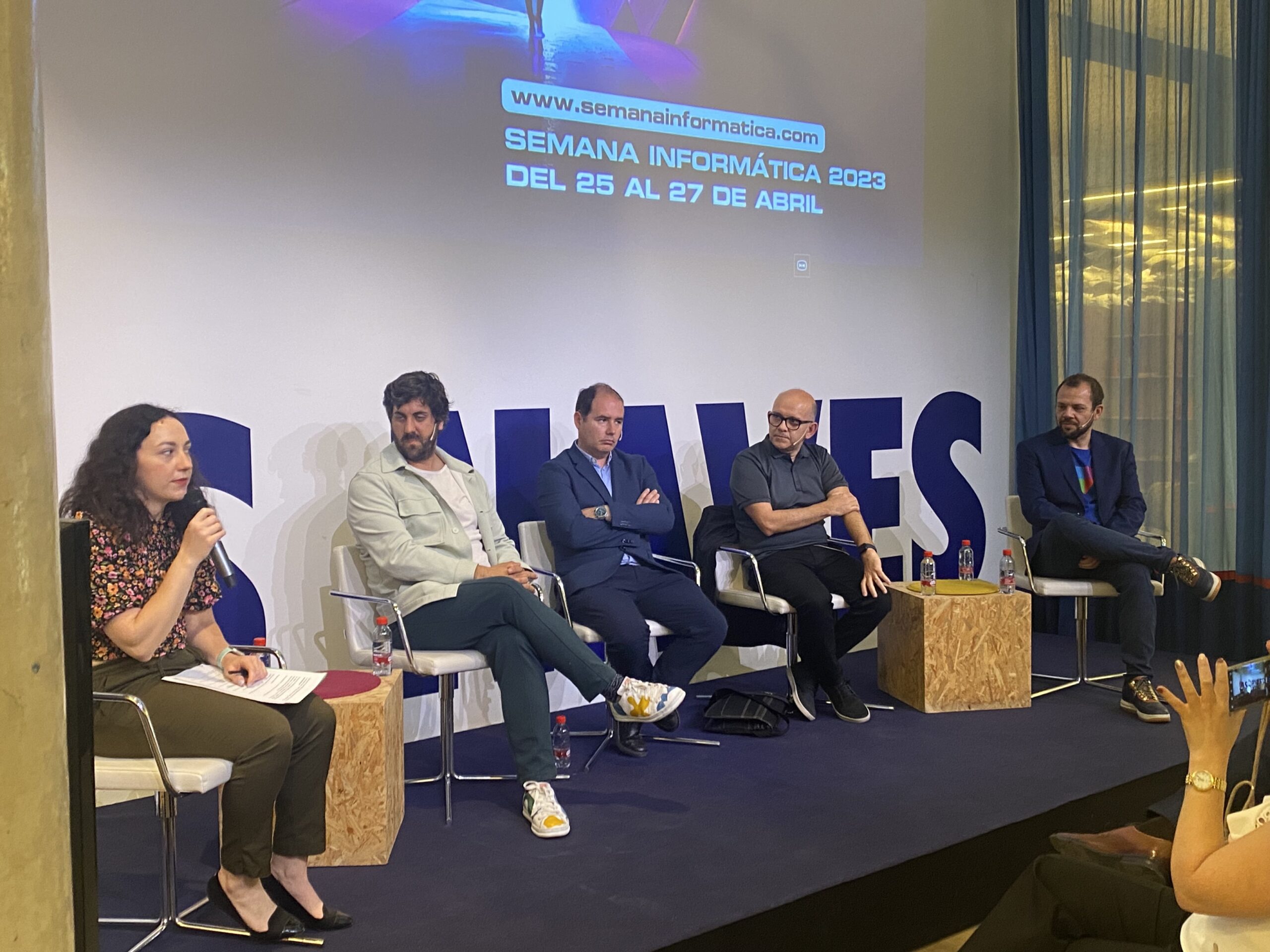 Apoyamos la revolución digital de la Semana Informática | ENCAMINA se Mueve